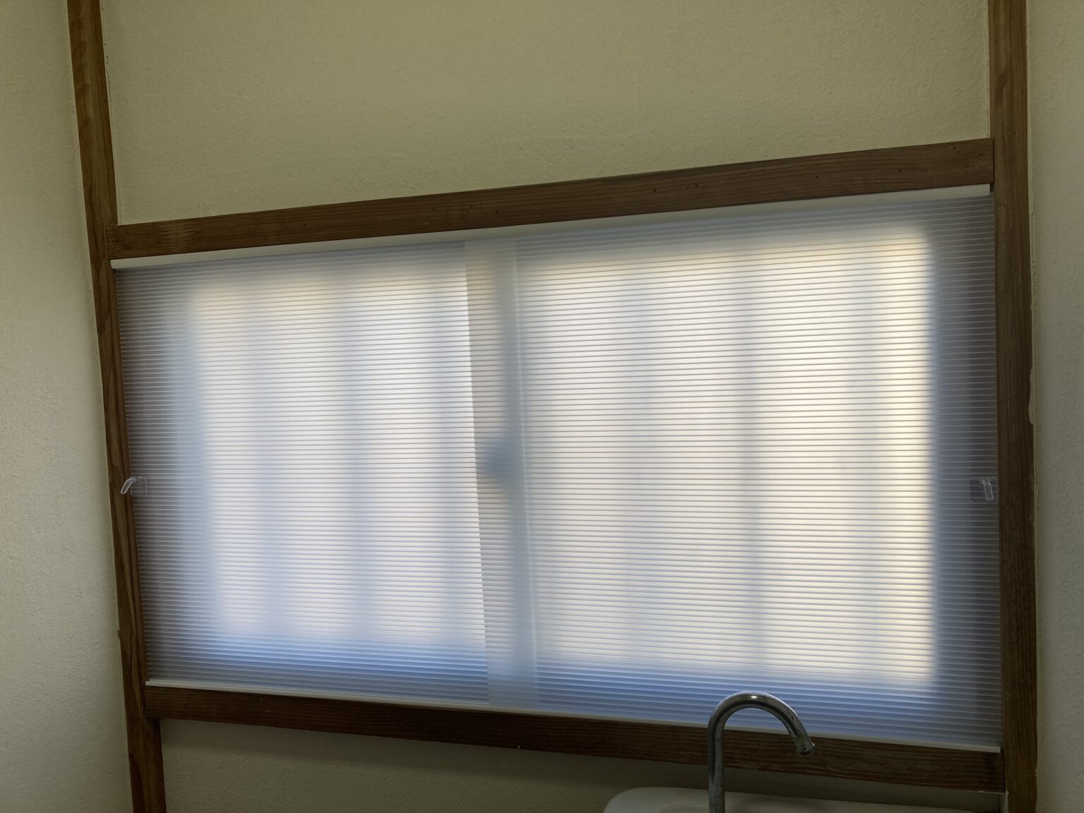 プラダンで二重窓を自作してみました【寒さ対策DIY】 - したむきライフ